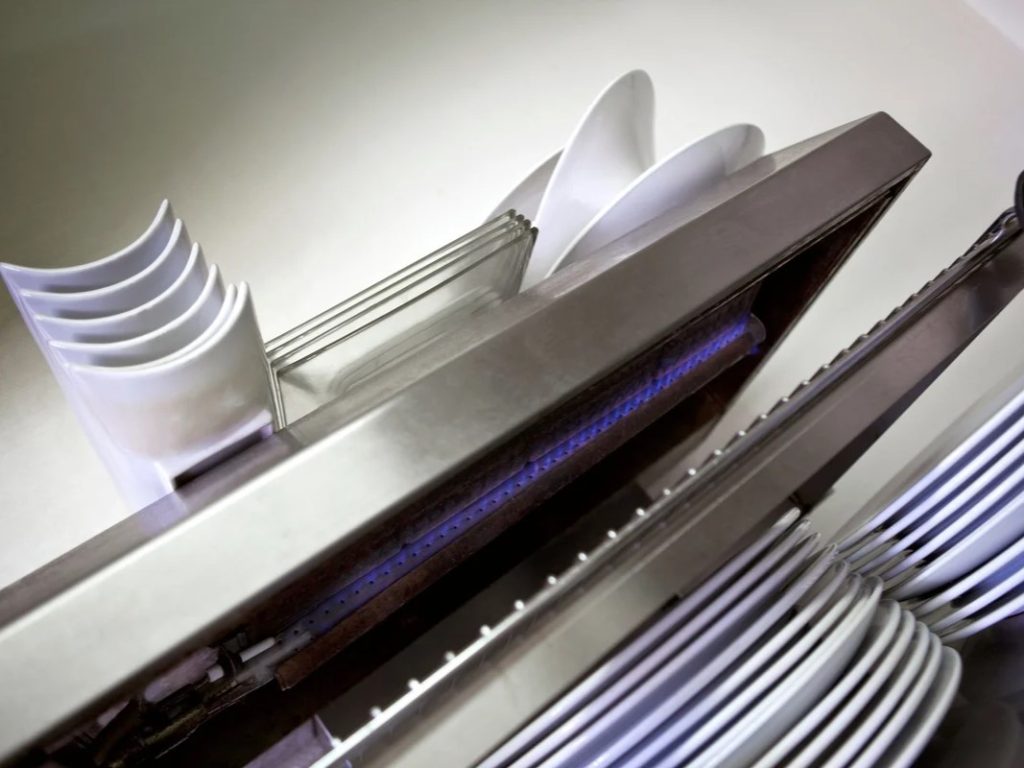 How a Kitchen Salamander Transforms Cooking with Speed and Precision ...