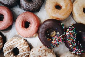 Donut Varieties: The Best Types of Doughnuts You Need to Try - KITCHEN ...